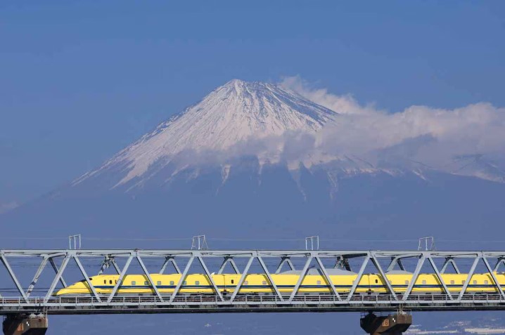 E10系が誕生もE9系はなぜない？3つのポイントで詳しく解説 | トレンドアカデミー